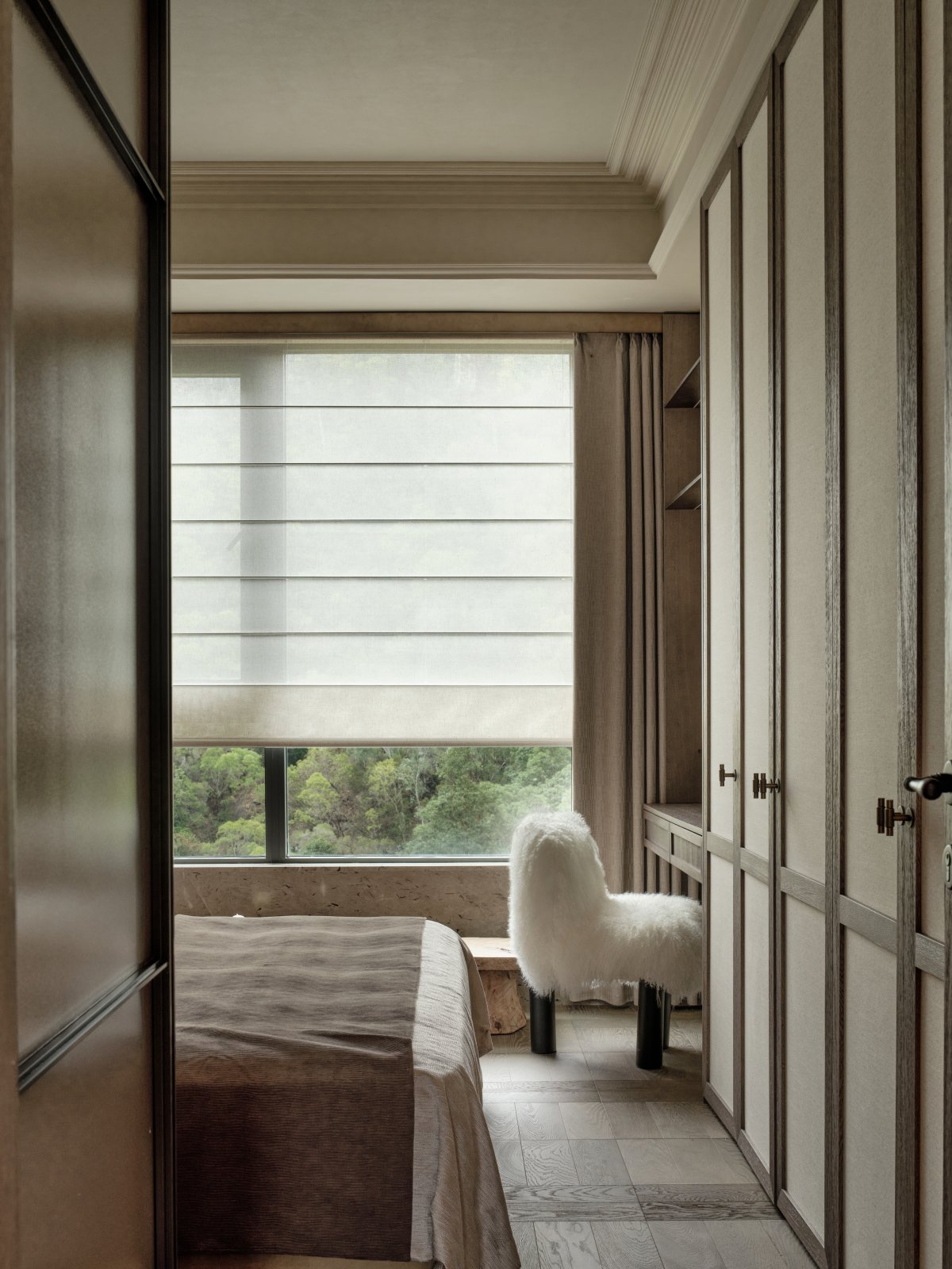 YinjiSpace - Red Dot Space Design x New World Linhailanshan Private Residence